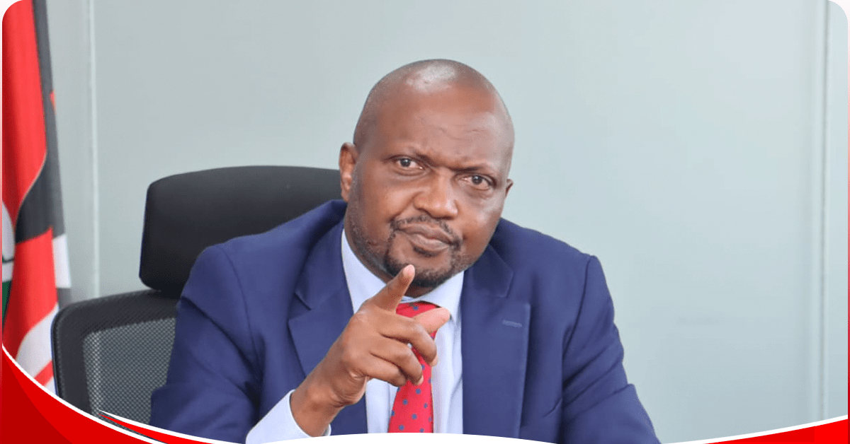 Former CS Moses Kuria warns of shilling falling to Ksh170 against US dollar