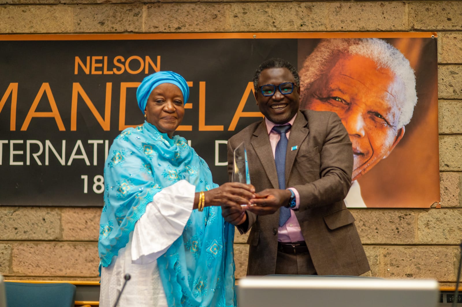 Mandela Prize: UN Nairobi hosts Odede, praises him for selfless service ...