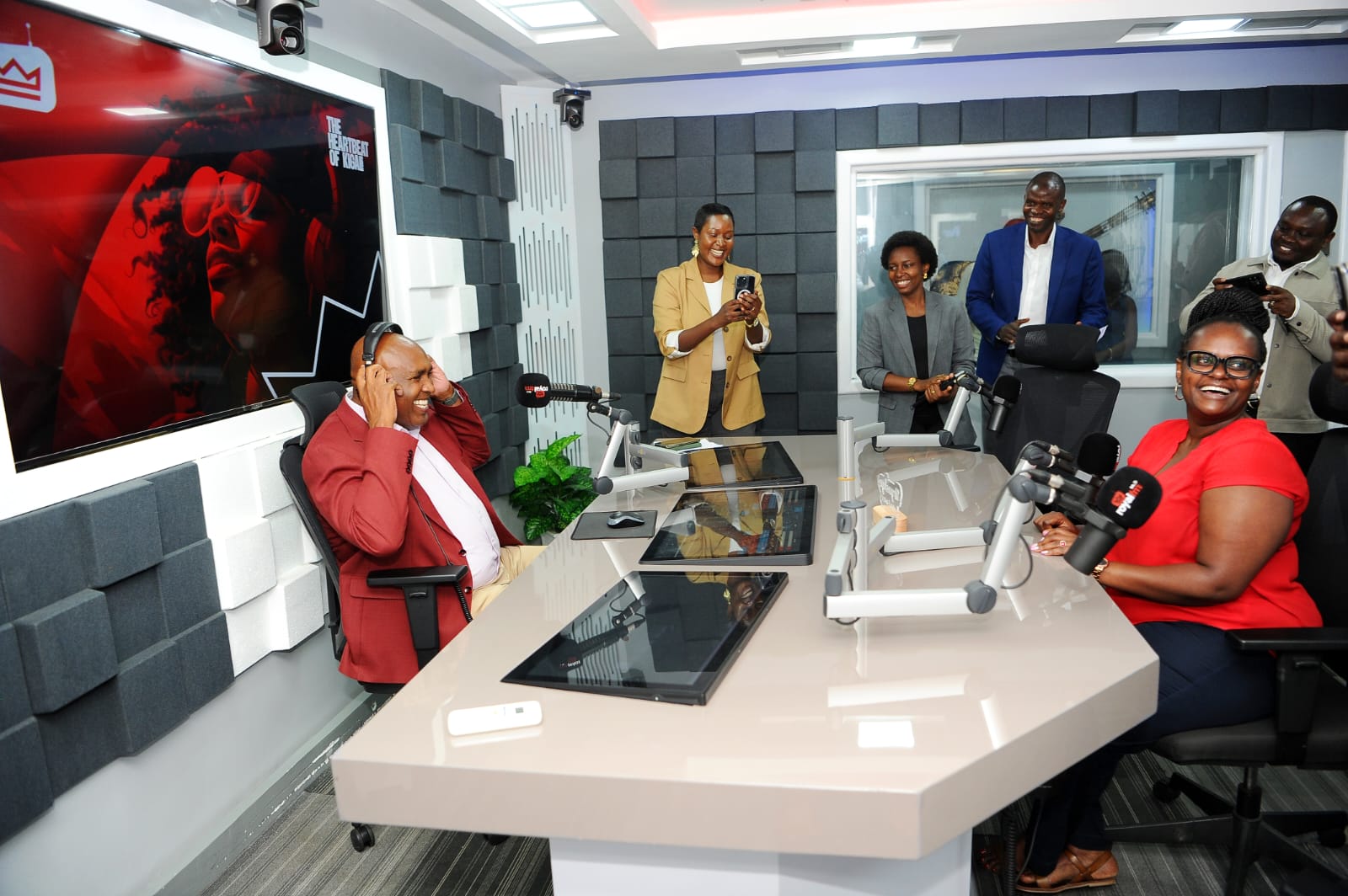 Royal FM marks 10th anniversary, unveils strategy to empower online ...