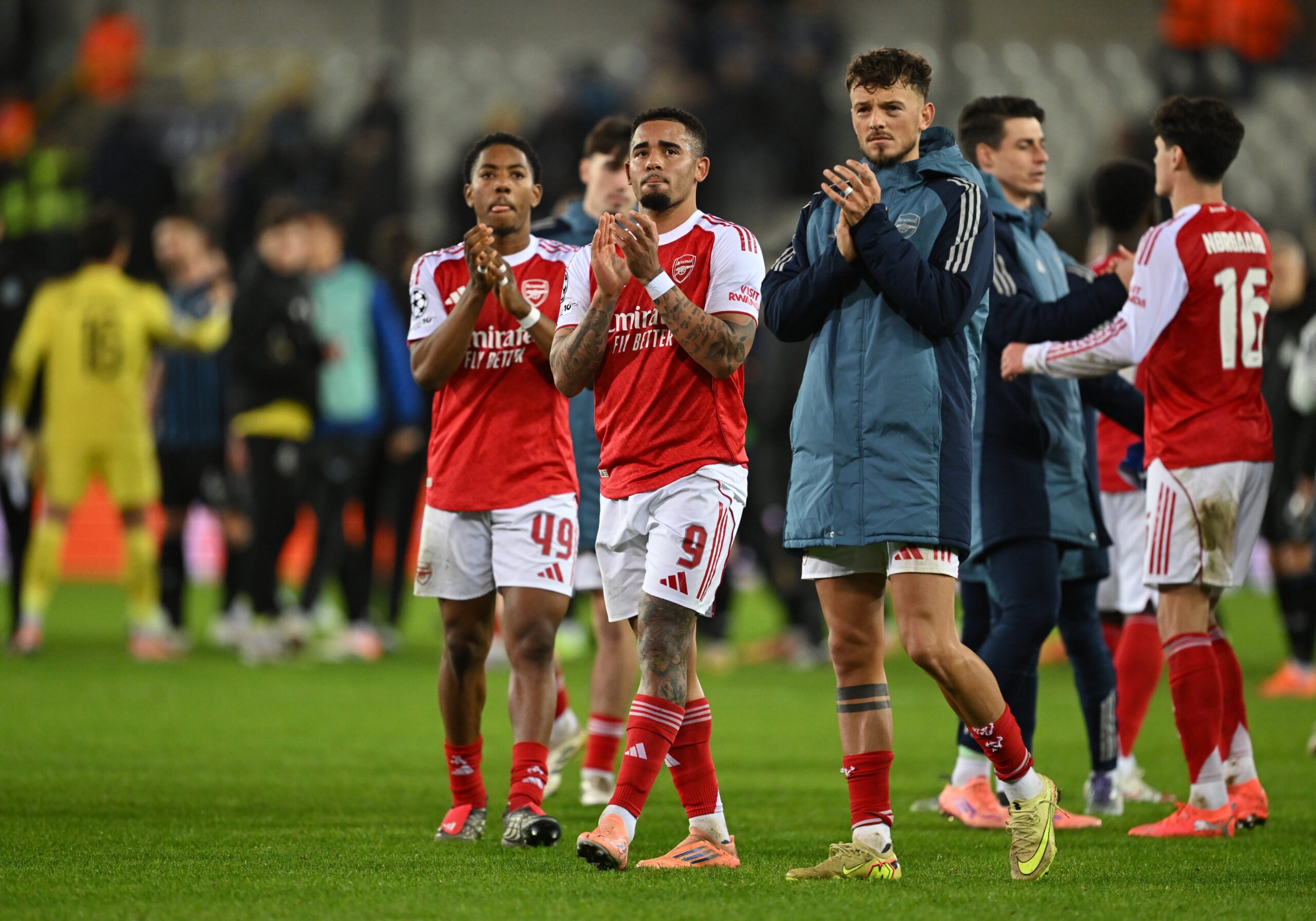 Arsenal maintain perfect Champions League run as Man City stun Real ...