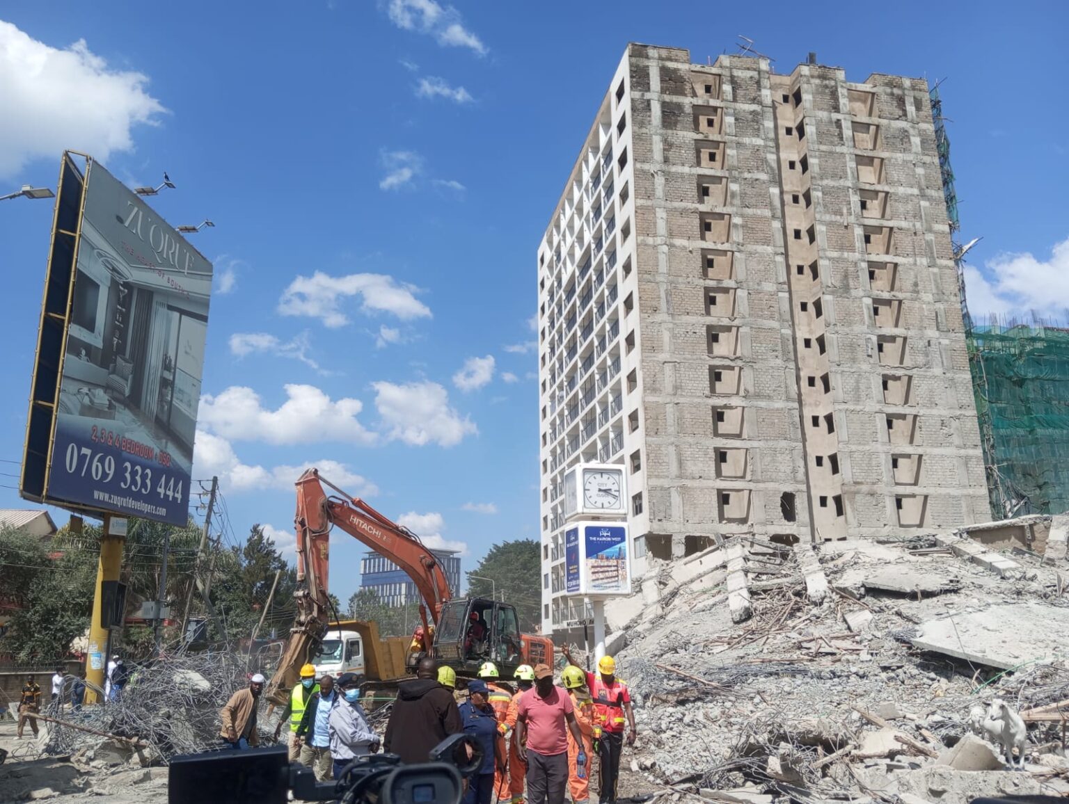 Building adjacent to 14-storey building that collapsed in South C ...